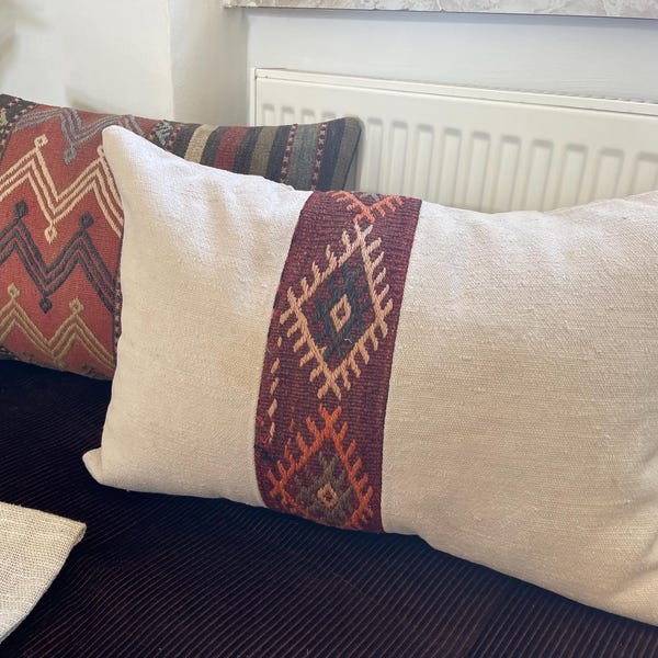 Handmade Red Kilim Pillow Cover: Vintage Turkish Throw Pillow (20x20 ...