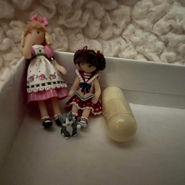 JuliesMiniatureDolls - Etsy