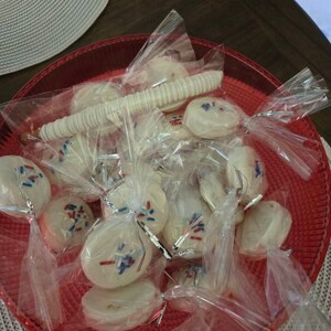 1 Dozen Cow Print Cake Pops/1 Dozen Cow Print Pretzels. Mix of Cow ...