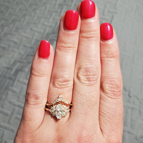 Emily Ratajkowski Celebrity Engagement Ring Princess and Pear Cut ...