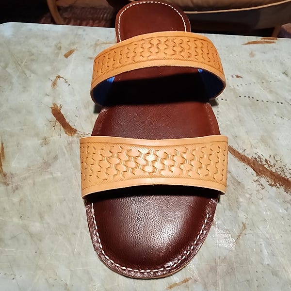 Leather Flip Flop Pattern: DIY Sandals With Video Tutorial - Etsy