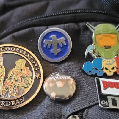 Hand Cast Starship Troopers Infantry Lapel Pin - Etsy