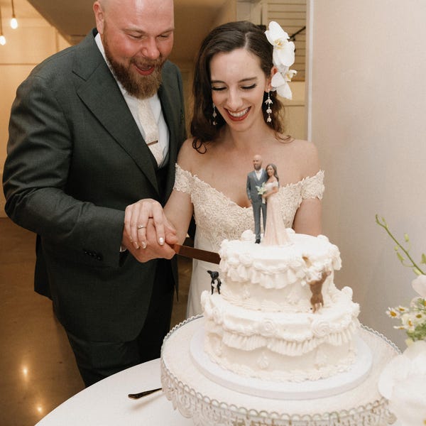 Custom Wedding Figurine, Wedding Cake Topper, Anniversary Gifts, Couple ...