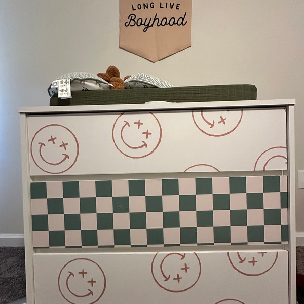 Pretty Sunflower Wallpaper in Peel and Stick and Prepasted, Textured ...