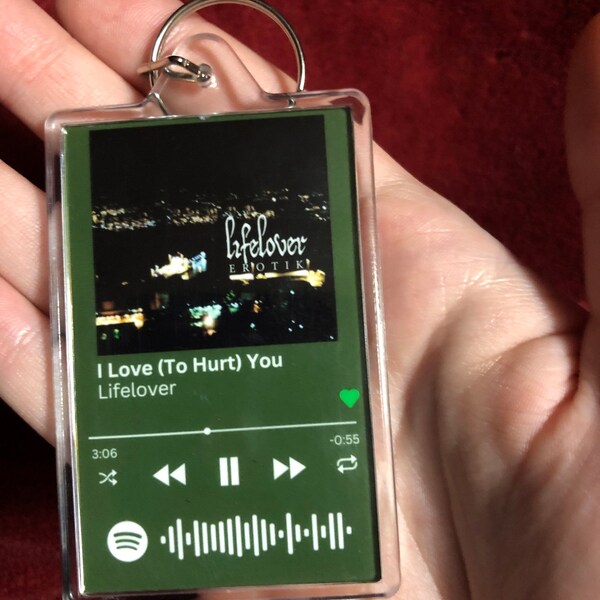 Custom Keychain, Song Keychain, Scannable, Keychain With Your Photo and ...