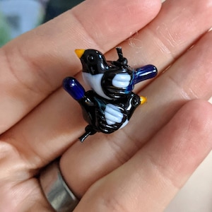 Tiny Magpie Bird Bead Glass Birds PAIR OR SINGLE, Lampwork Bird Beads ...