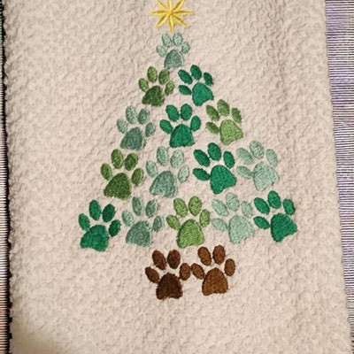 Dog Christmas Digital Machine Embroidery Design Dog Paw Print Design ...