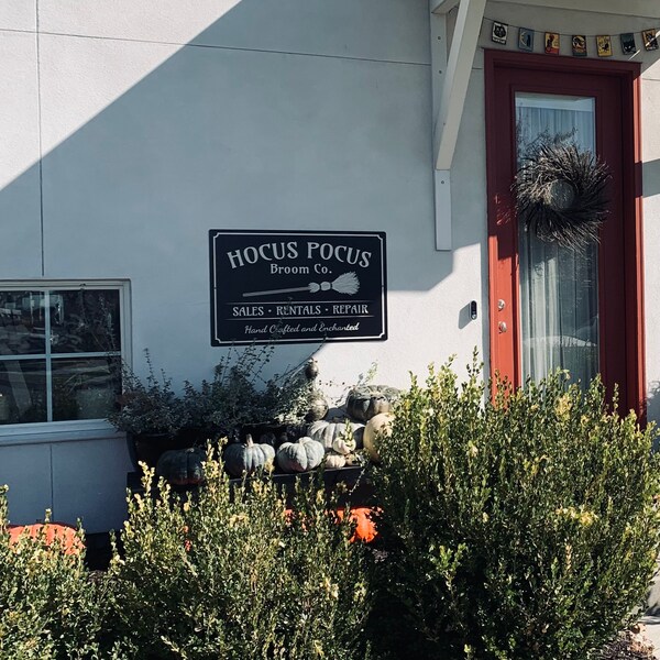 Hocus Pocus Sign, Witch Hocus Pocus, Broom Witch Decor, Halloween Sign ...