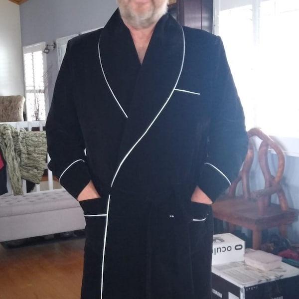 Mens Black Velvet Smoking Gown Jackets Black Gentlemans Vintage Style ...