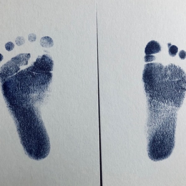 No-touch Inkless Baby Hand and Footprint Kit | Painless Perfect Prints ...