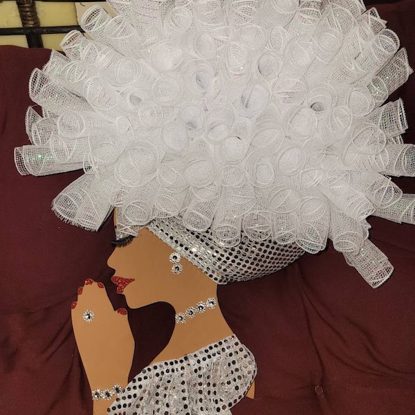 Christmas ''diva" Door Wreath, Festive Wall Wreath - Etsy