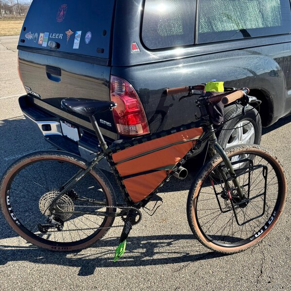 Handlebar Bag, Cycle Gifts, Feeder Bike Bag, Bicycle Handlebar Bag ...