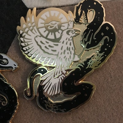Hawk Skull Enamel Pin astra Hawk Pin Falcon - Etsy