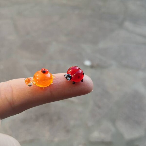 True Size Ladybug, Micro Glass Insects, Murano Glass Ladybug ...