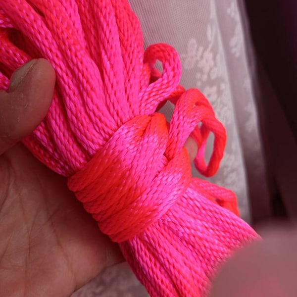 Shibari: Rope Workshop Step-by-step in 20 Lessons - Book by Philippe ...