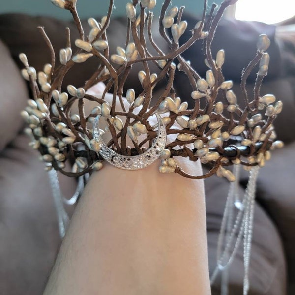Arwen - Bridal Vine Crown, Elven Circlet, Silver Branch Crown, Medieval ...