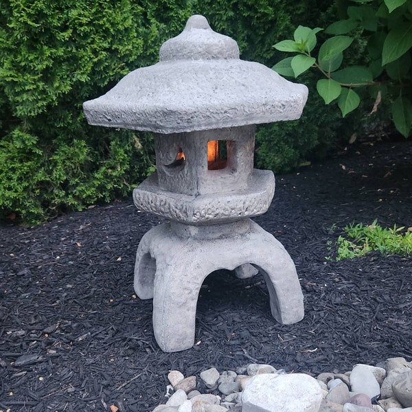 Solid Rock Stoneworks 3 Piece Japanese Lantern- Pre Aged - Etsy