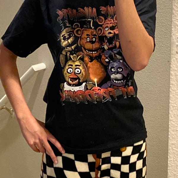 Limited Five Nights at Freddy's Vintage T-shirt, FNAF T-shirt, Gift for ...