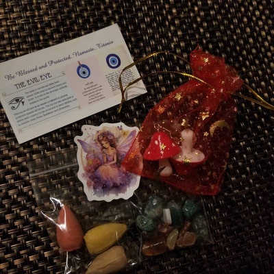 Clear Green Evil Eye Pendant/evil Eye Protection/green Nazar Necklace ...