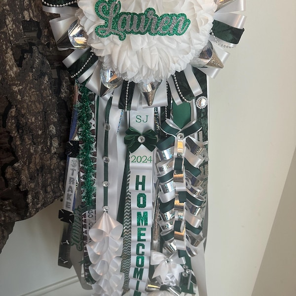 Graduation Leis // Ribbon Lei // Graduation // Graduation Gifts ...