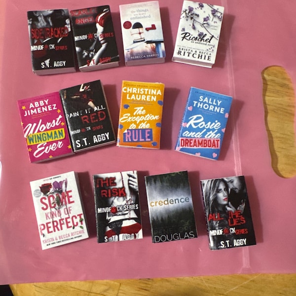 Custom Mini Books, Kindle Reads, Bookshelf Box, Mini Book Jar ...