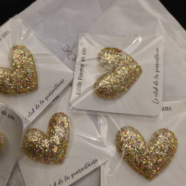 Broche coeur message personnalisé. Cadeaux d'invités pour mariage ...