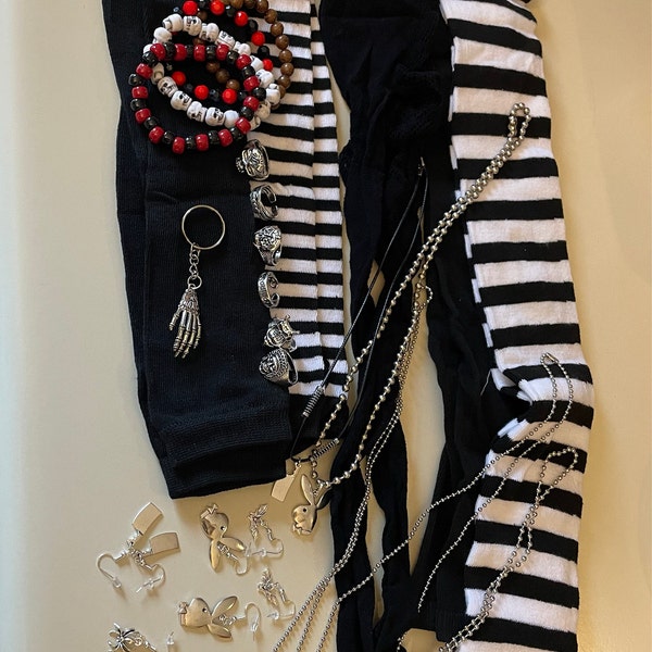 Alt Accessories Bundle - Etsy Canada