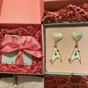 Pink Xenomorph Alien Vinyl Sticker - Etsy