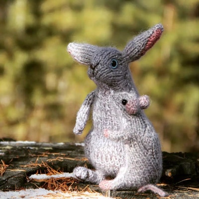 To the Moon and Back Hares KNITTING PATTERN - Etsy