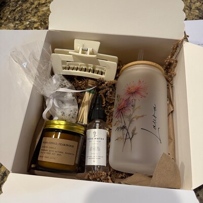 Selfcare Gift Box for Mom Pampering Box for New Mom Spa Kit - Etsy