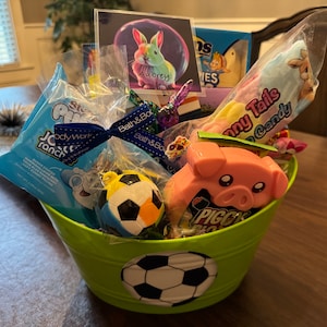 Personalized Gift Basket for Cheer Leader Bucket Senior Night Cheer Pom ...