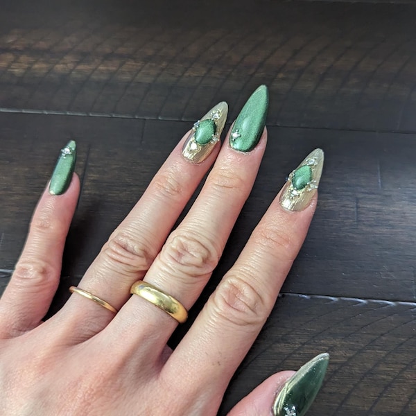 Green Cat Eye Press on Nails: Handmade Gem Nail Art - Etsy