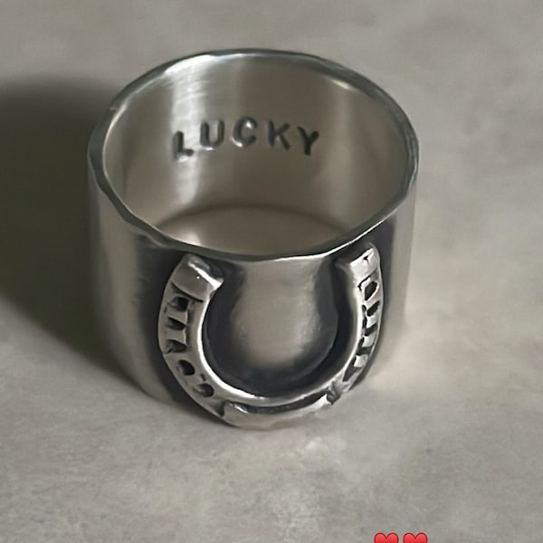 Lucky Horseshoe Ring - Etsy