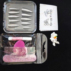 Sanguineous Song-blood Red Clear Gel Minimalist Style Handmade Pointy ...