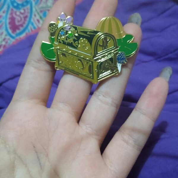 Amphibia Calamity Box Music Chest Enamel Pin - Etsy