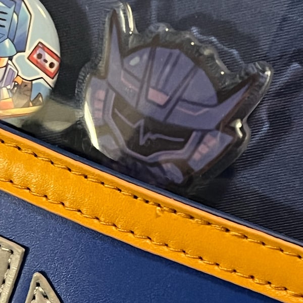 Transformers Acrylic Pins: Optimus, Megatron, Rodimus, Blurr, Soundwave ...