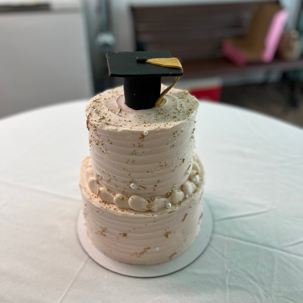 Graduation Cake Toppers, Graduation Cap, Congratulations Banner, and ...