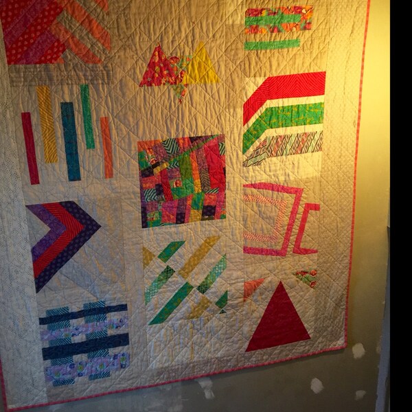 Modern Handmade Quilt | Curved Shapes Quilt | Multi-colors Quilt | Lap ...