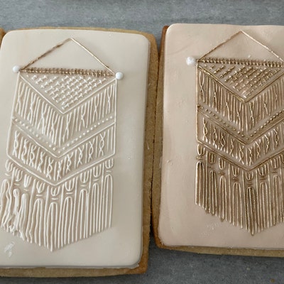 CLAY : Colour Mill Oil Based Coloring for Your Chocolate and More - Etsy