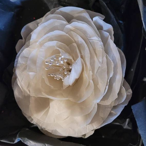 Large Black Silk Flower Brooch - Chrysanthemum Pin - Etsy