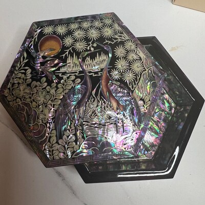 Korean Traditional Hanok Roof Tiles Desk or Floor Lamp the Four ...