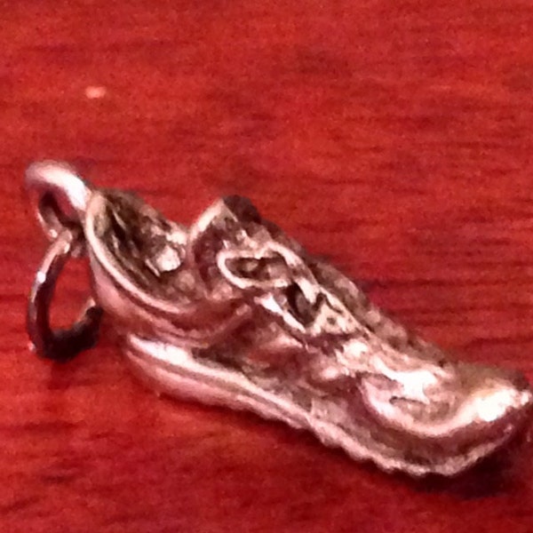 Pewter RUNNING SHOE Charm - ONE (1) Pewter Running Shoe Charm - Run ...