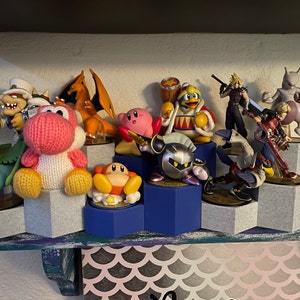 Amiibo Display Stand Modular Holds 4 per Module - Etsy