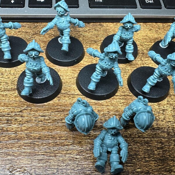 GUARD DOG SET || Artisan Guild, Animal, Tabletop Unpainted Resin ...