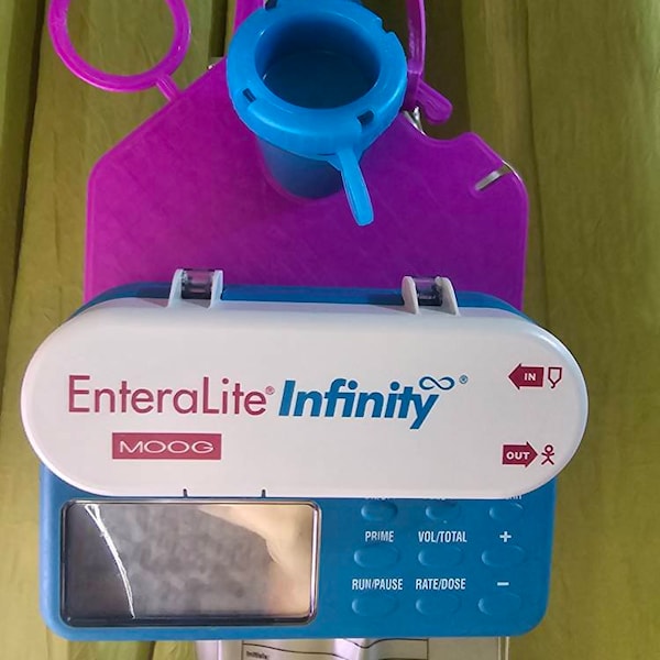 Tubie Hang™ G-tube Feeding Pump Hanger - Etsy