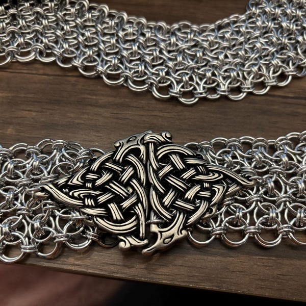 Medieval LARP Leather Cloak Cape Heavy Duty Clasp Fastening in Brown ...