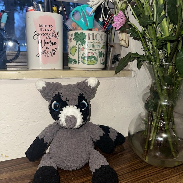 Riggs the Raccoon Crochet Pattern | Crochet Raccoon Pattern | Low Sew ...