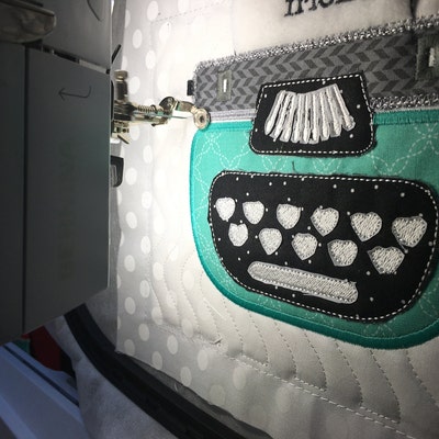 Its Sew Emma Upbeat Quilt Pattern 4 Size Variations - Etsy