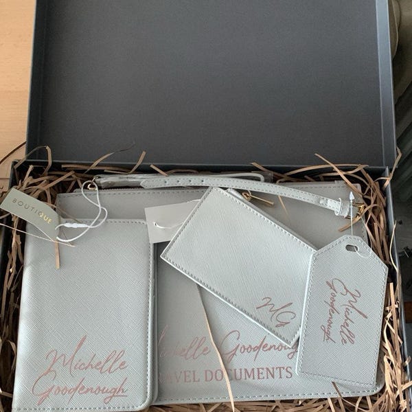 Luxury Personalised Travel Gift Set, Gift for Couple, Passport Holder ...