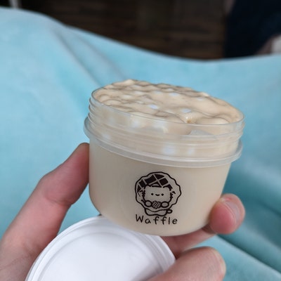 Mango Sticky Rice Slime With Leaf Charm, Sticky Rice and Jellycube Uk ...